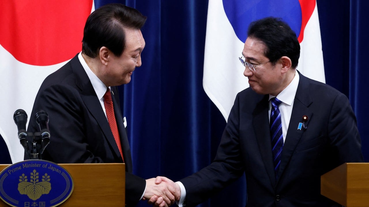 South Korean President Yoon Suk Yeols Office Defends Viral Japan
